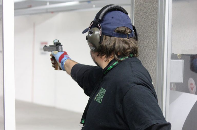 24/7 Indoor Shooting Range | Triggers & Bows